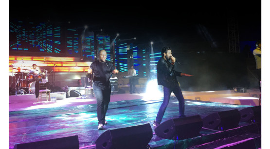 CELEBRITY PERFORMANCES